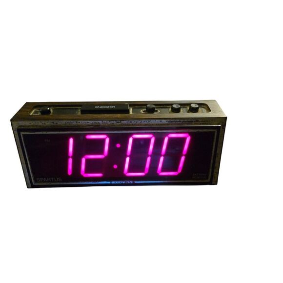 Wall Decor | Vintage 8s Spartus Digital Alarm Clock Faux Wood Grain ...